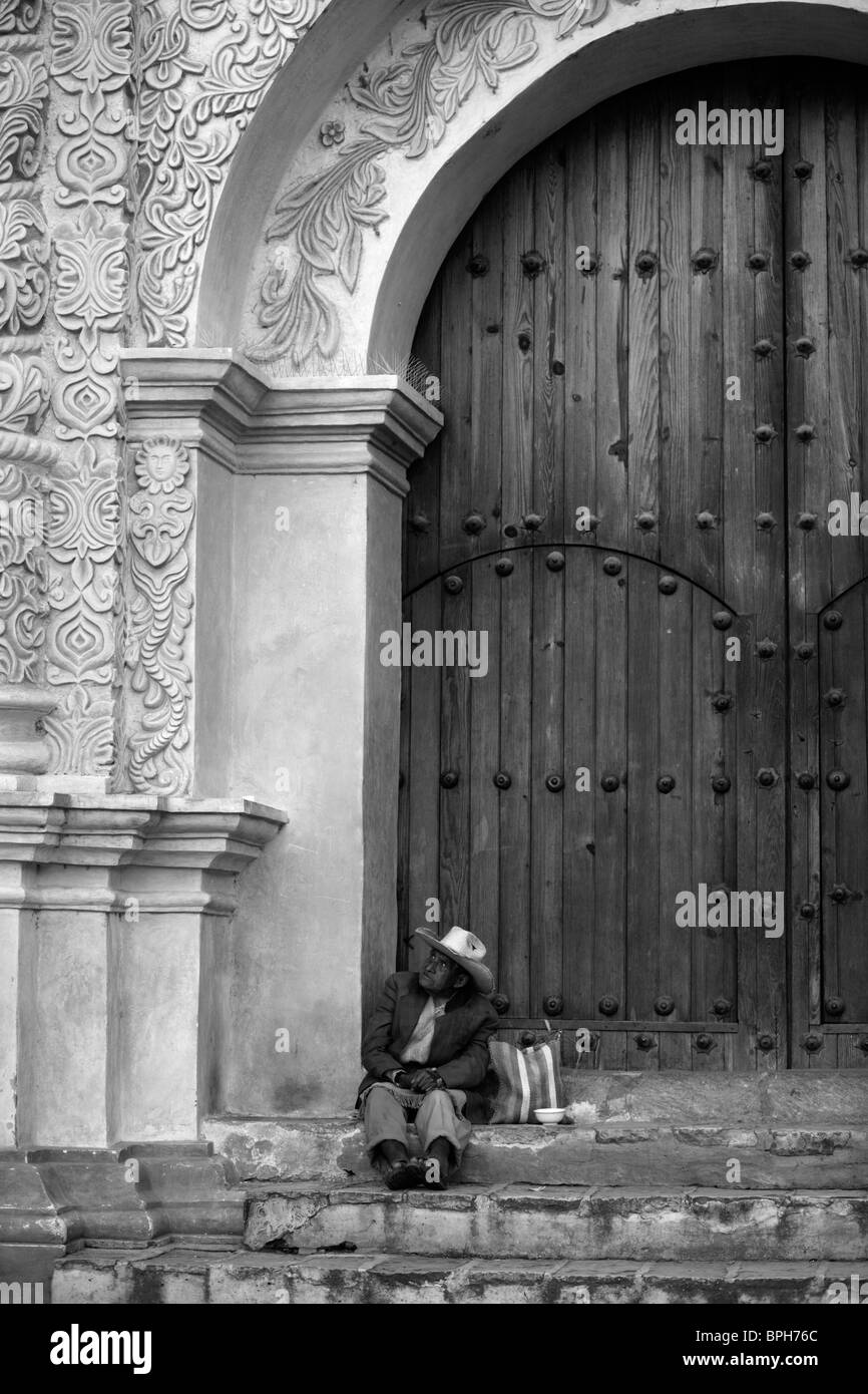 Senior man sits outside church hi-res stock photography and images - Alamy