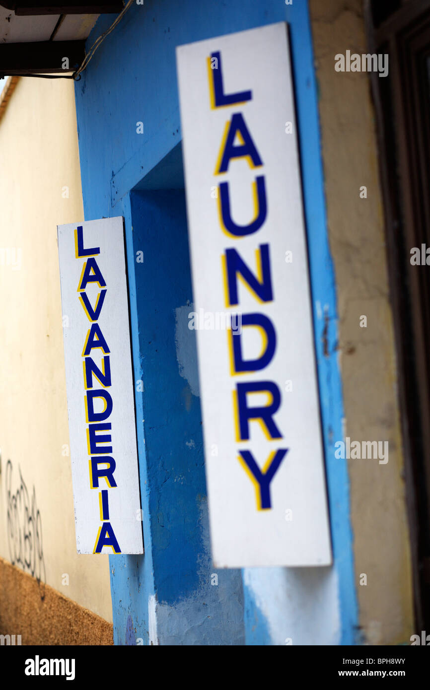 Lavanderia sign hi-res stock photography and images - Alamy