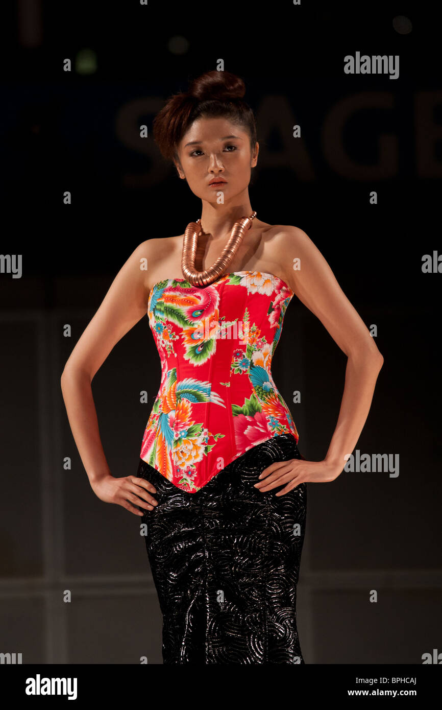 Asian fashion designer show Stock Photo - Alamy
