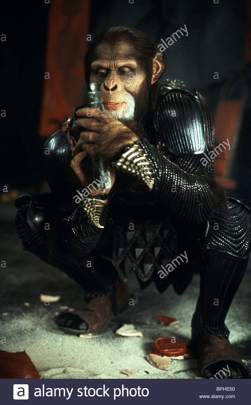 Tim Roth Planet Apes 2001 High Resolution Stock Photography and Images ...