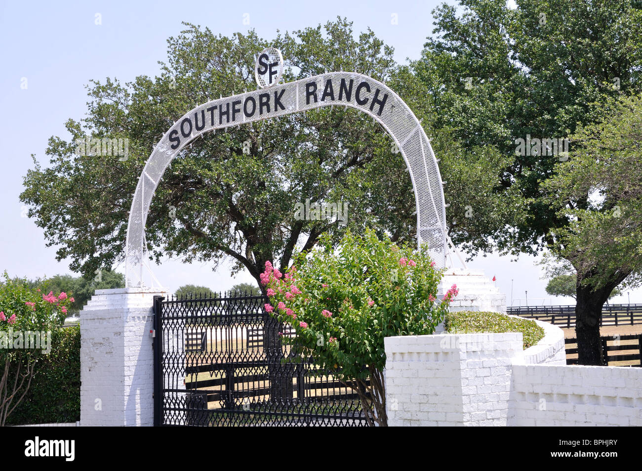 Dallas tv series hi-res stock photography and images - Alamy