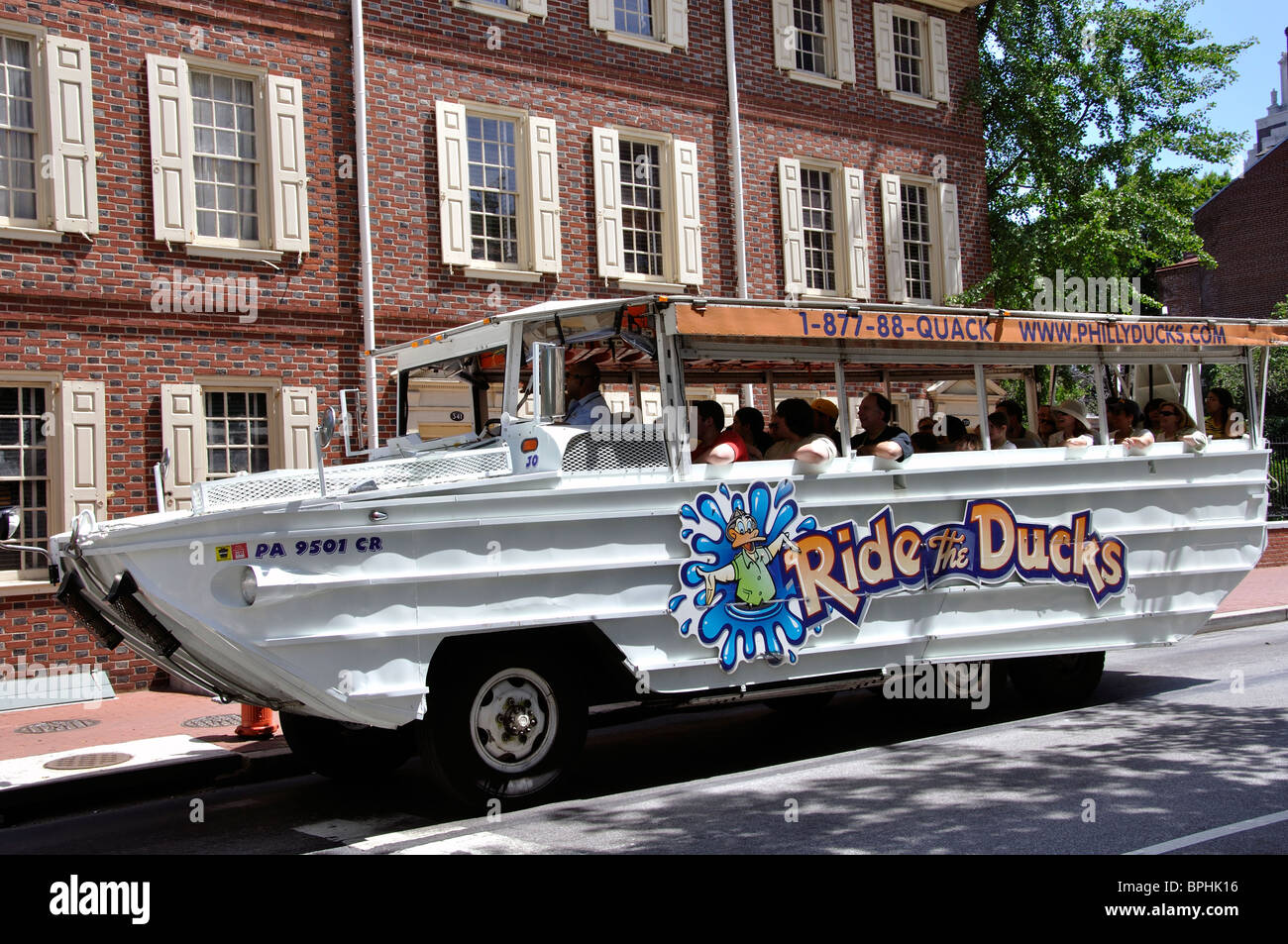 Ride the Ducks tour, Philadelphia, Pennsylvania, USA Stock Photo - Alamy