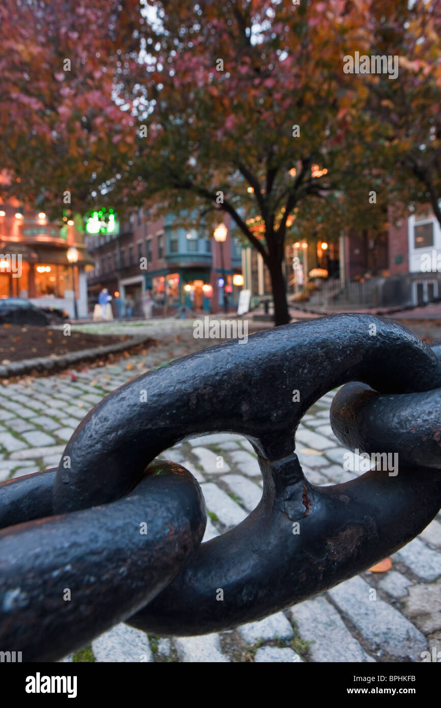 Chain city hi-res stock photography and images - Alamy