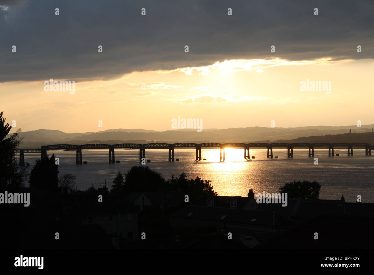 River tay rail bridge hi-res stock photography and images - Alamy