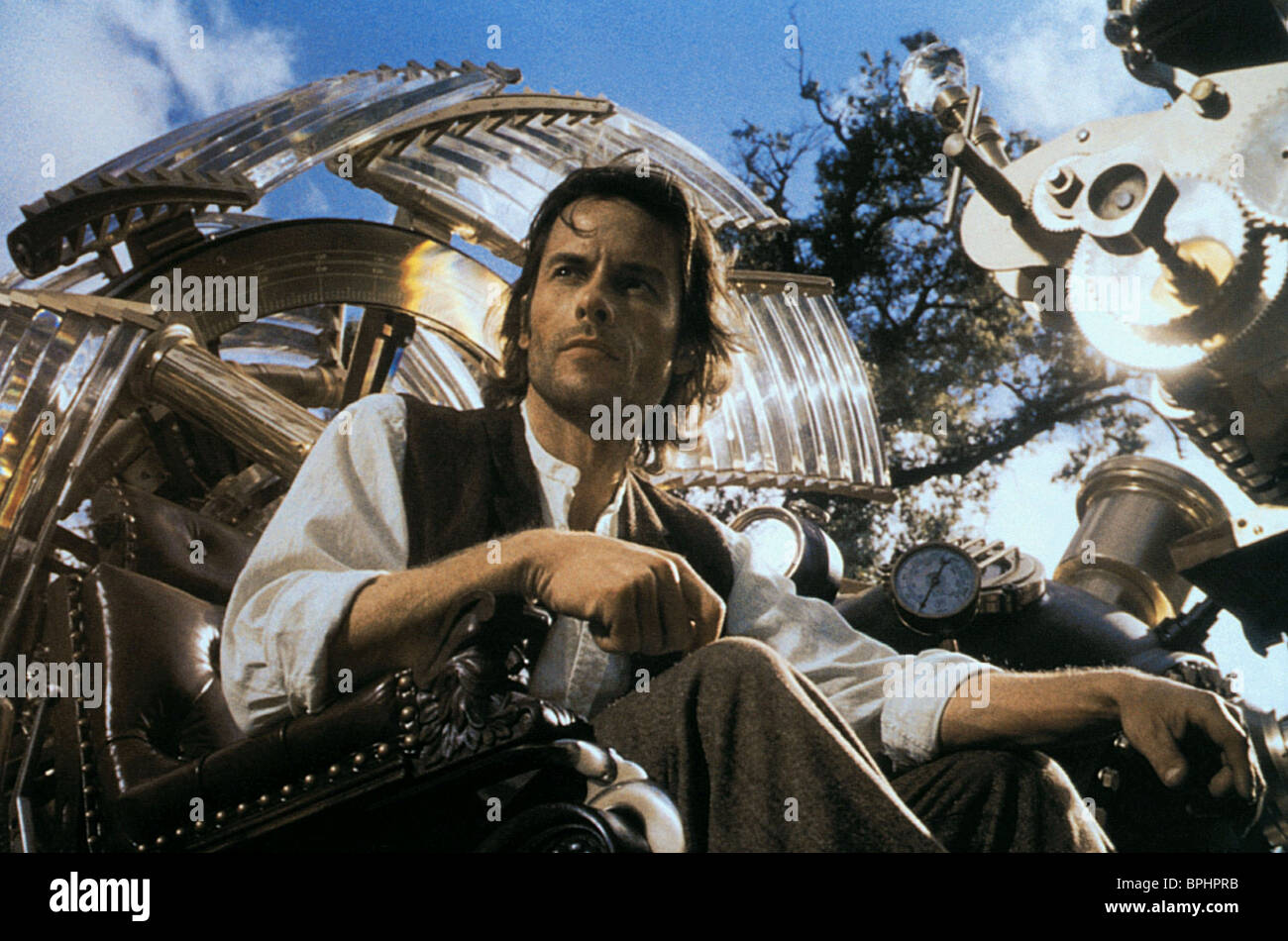 The Time Machine Wells 2002 High Resolution Stock Photography and ...