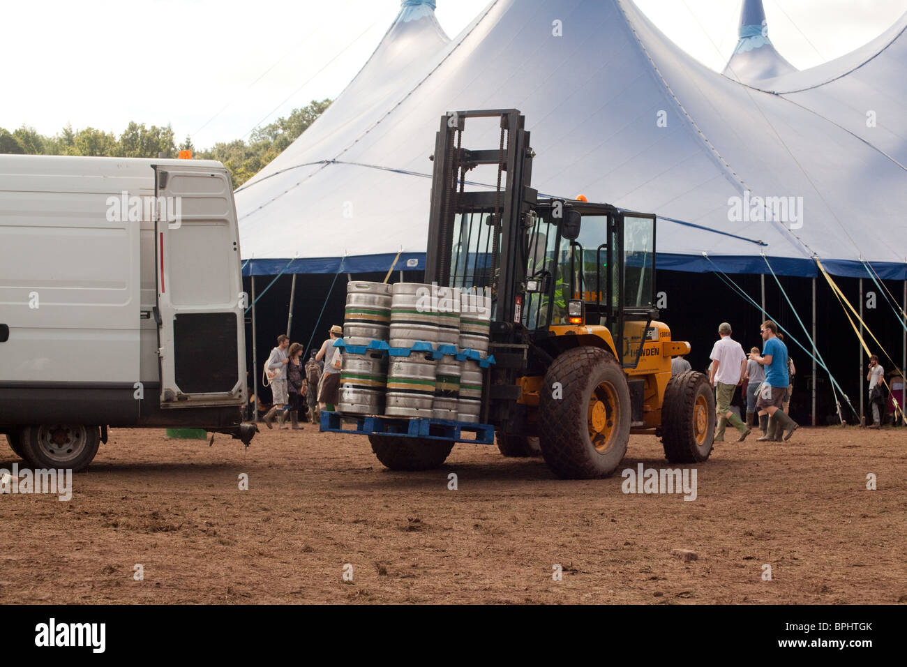 Farout tent hi-res stock photography and images - Alamy
