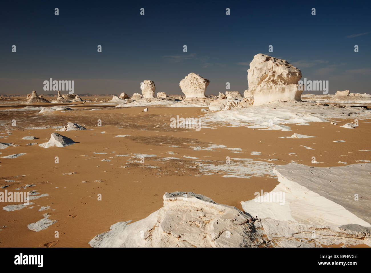 white desert near Farafra Oasis, western desert, Egypt, Africa Stock ...