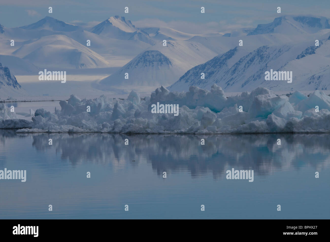 Spring floe edge diving in Lancaster Sound, Pond, Inlet, Baffin Island ...