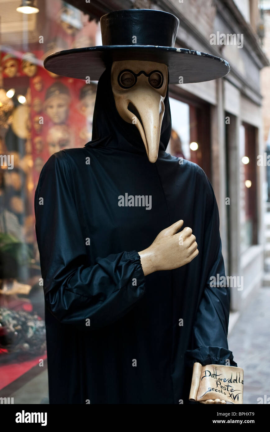 Venetian Carnival Figure Stock Photo - Alamy