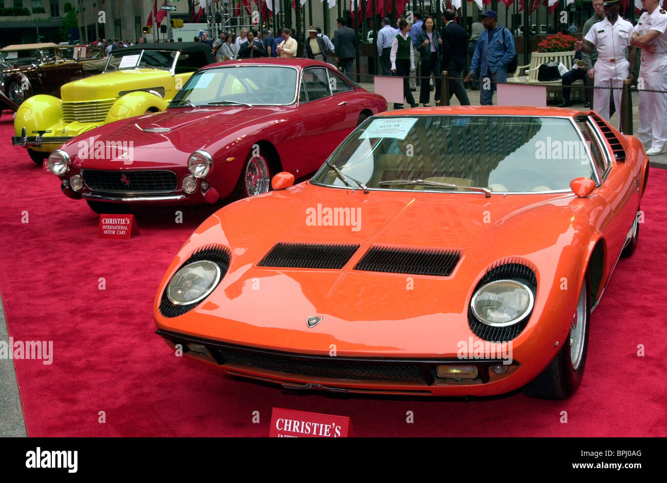 Frank Sinatra's 1970 Lamborghini Miura P400S, chassis 4407 on display ...