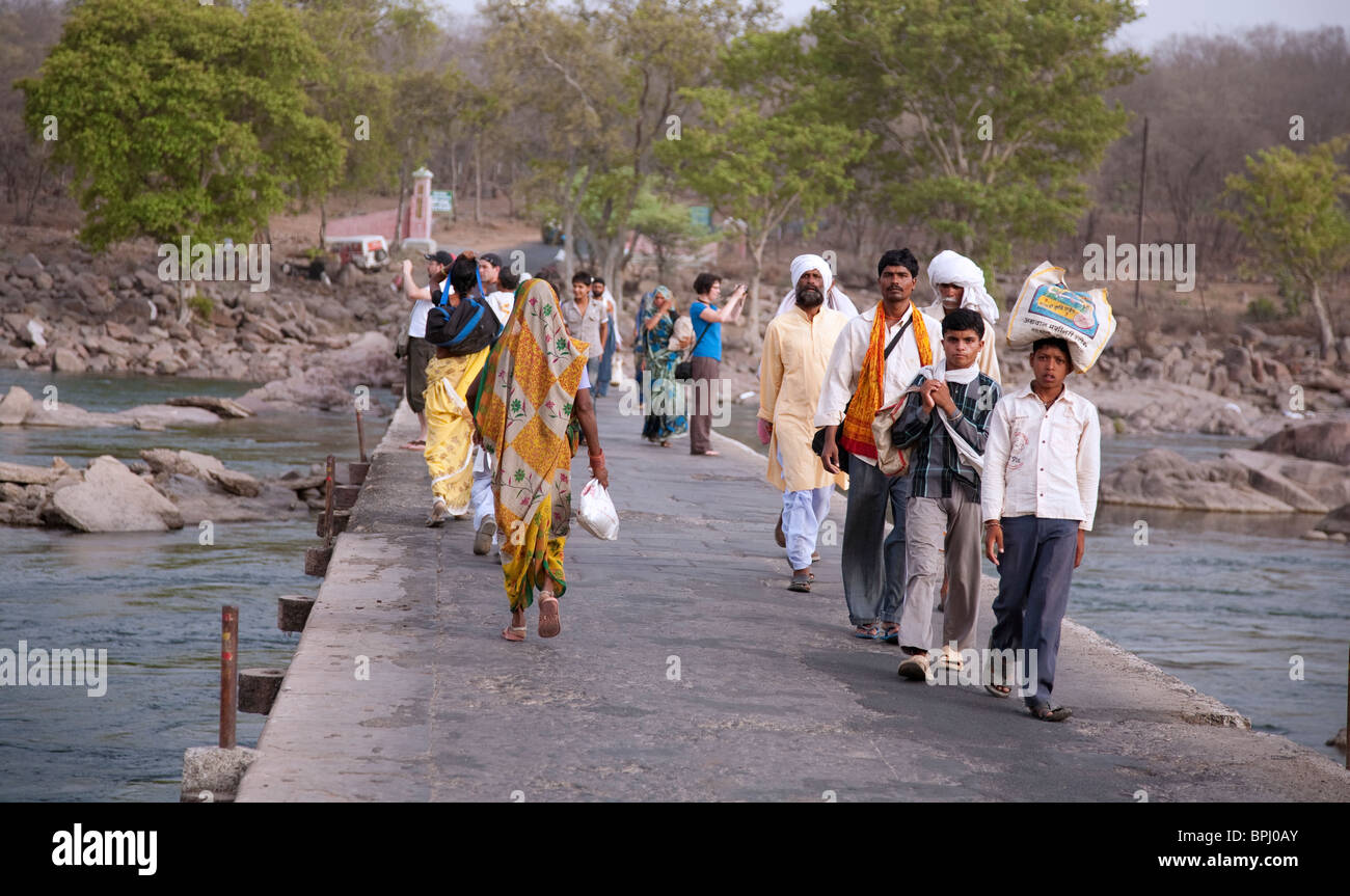 Orchha India River High Resolution Stock Photography and Images - Alamy