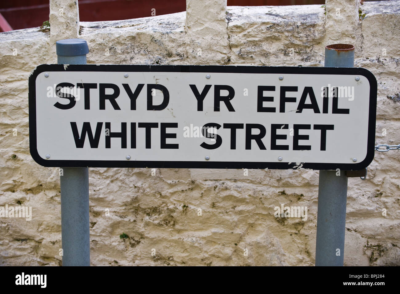 WHITE STREET bilingual Welsh English language street sign seaside town ...