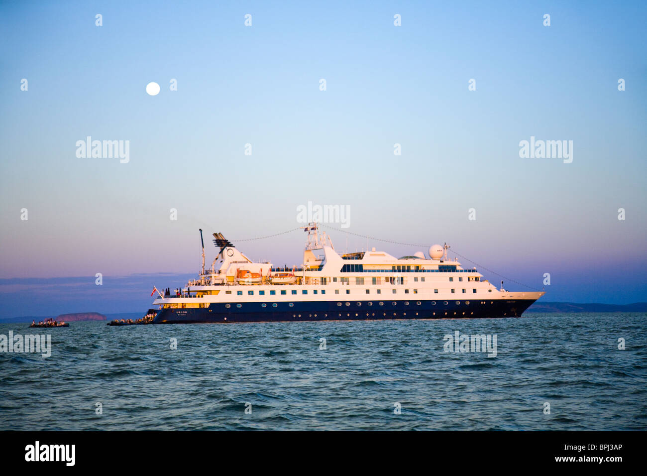 Aussie expedition cruiser Orion, at Raft Point, Kimberley region ...