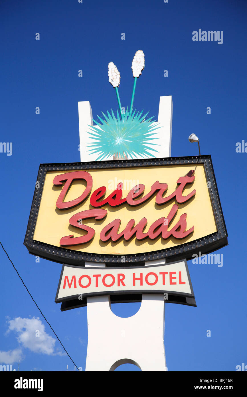 Desert sands motor hotel hi-res stock photography and images - Alamy
