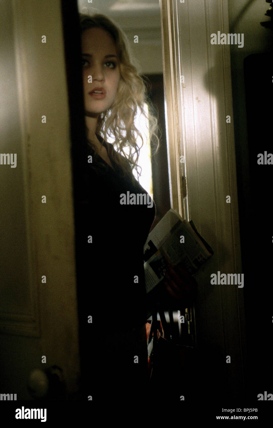 Erika Christensen Swimfan 2002 High Resolution Stock Photography and ...