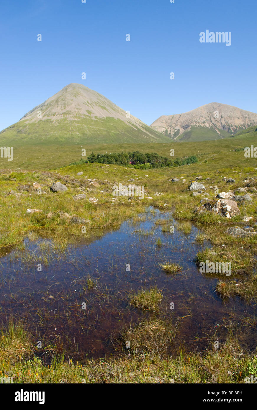 Rocky cone mountain hi-res stock photography and images - Alamy