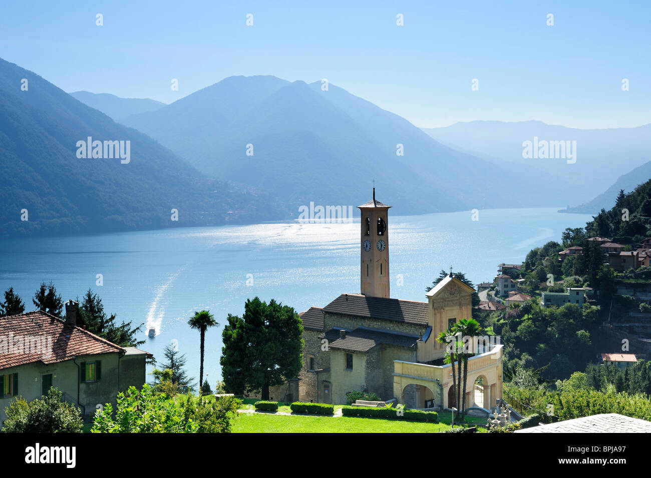Como church hi-res stock photography and images - Alamy