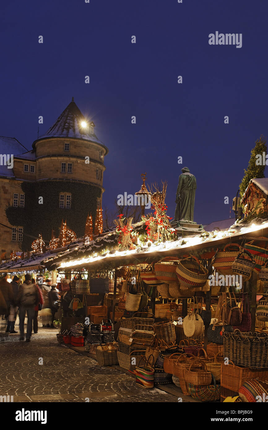 Christmas market at Schiller square, Old Castle in background ...