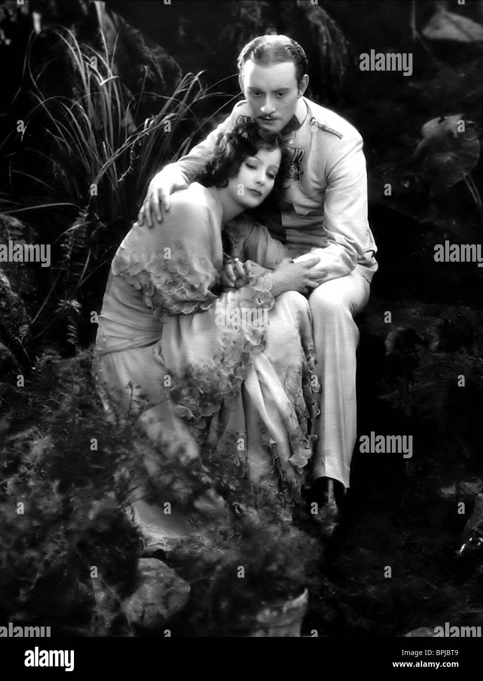 GRETA GARBO, CONRAD NAGEL, THE MYSTERIOUS LADY, 1928 Stock Photo - Alamy