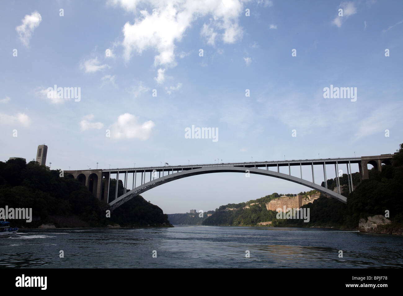 Bridge near Niagara falls Stock Photo - Alamy