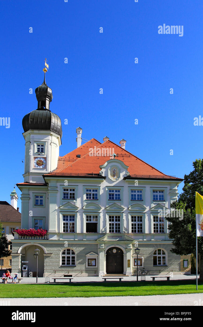 Town hall at chapel square in Altoetting, Bavaria, Germany Stock Photo ...
