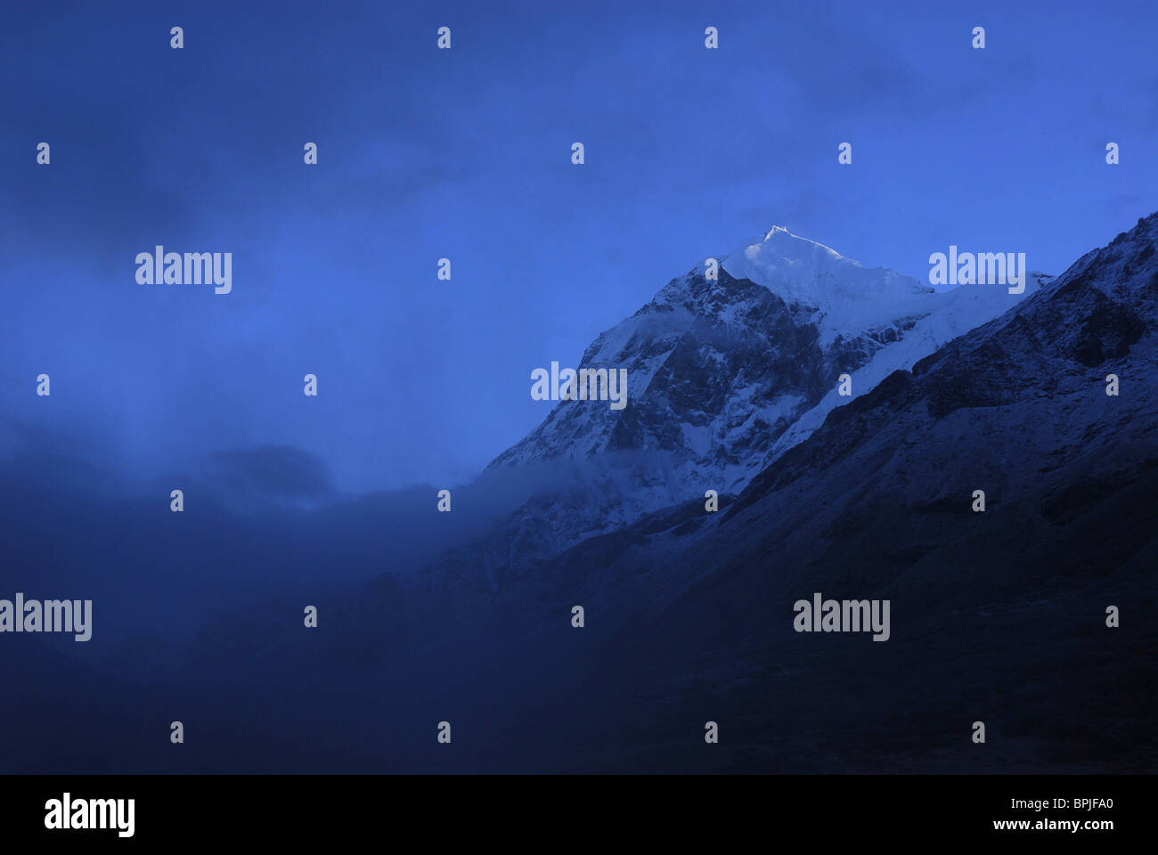 View at Mount Pandim under clouds on trek towards Gocha La at ...