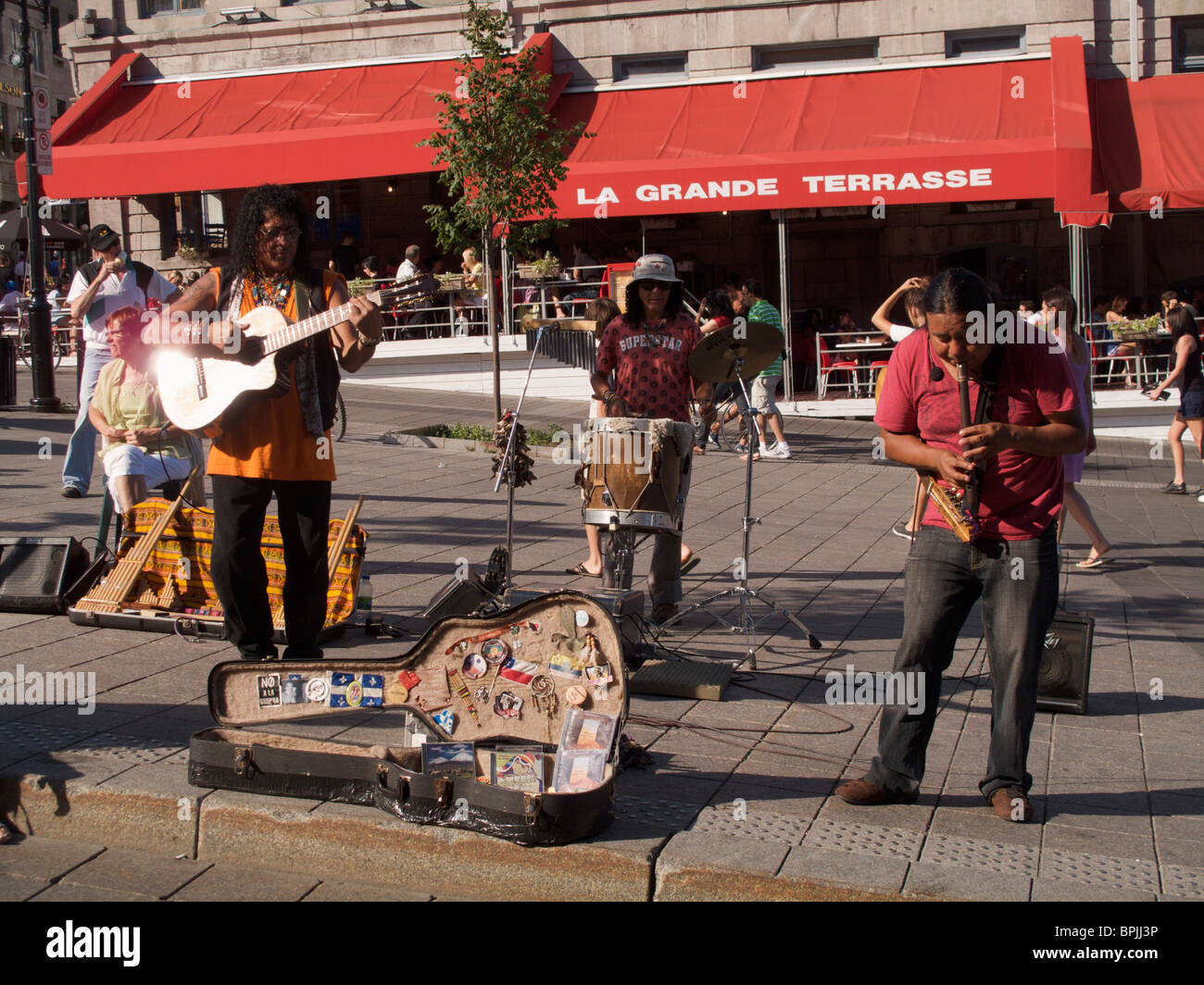 Peruvian band. Place Jacque Cartier. Montreal, Canada Stock Photo - Alamy