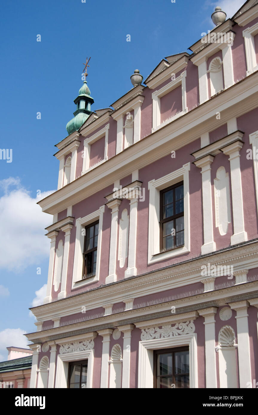 Old squere hi-res stock photography and images - Alamy