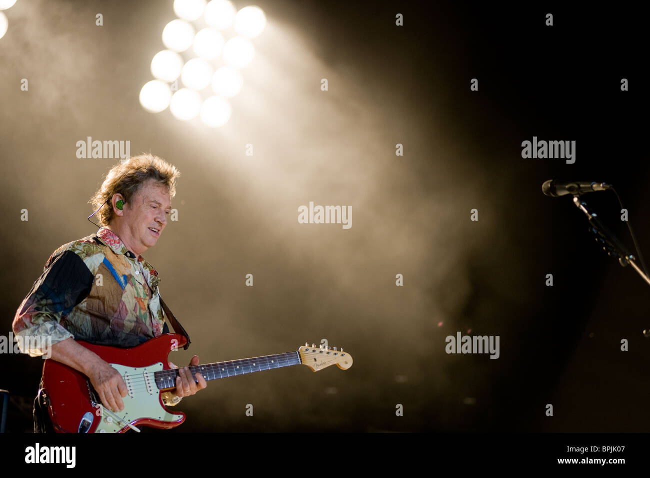 The police band andy summers hi-res stock photography and images - Alamy