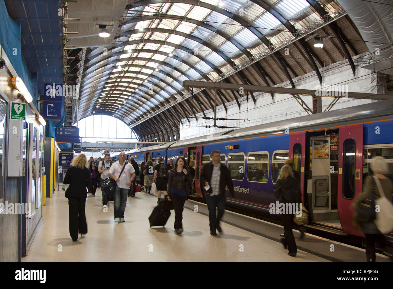 Kings cross shed hi-res stock photography and images - Alamy