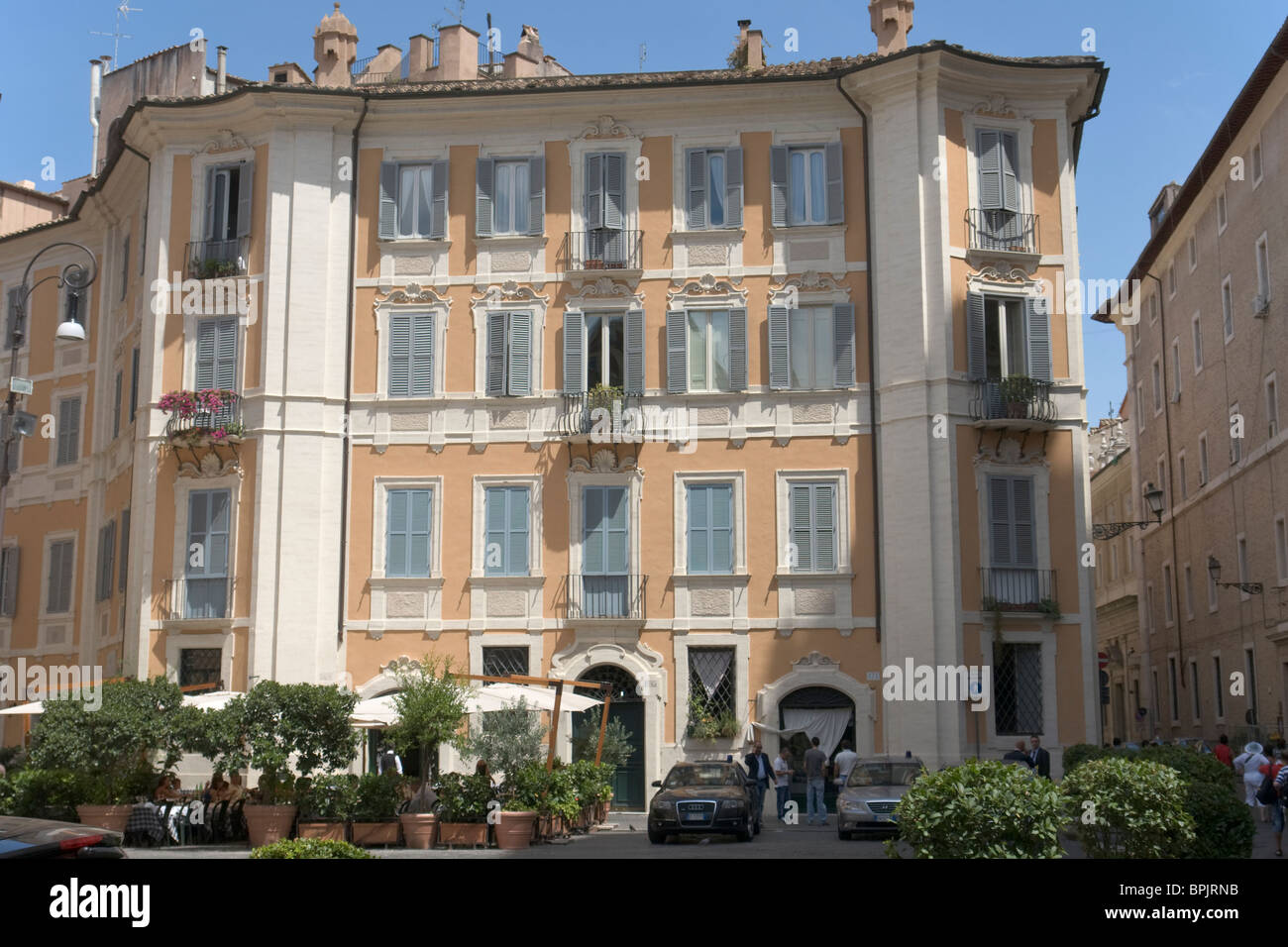 Rococo building hi-res stock photography and images - Alamy