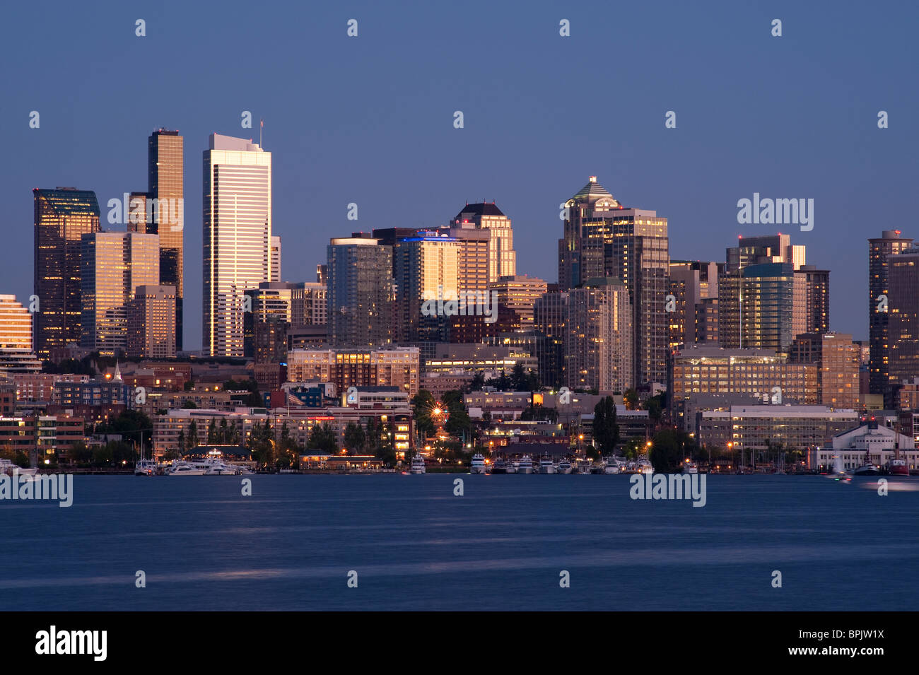 Retro image of Lake Union at twilight with Seattle skyline with city ...