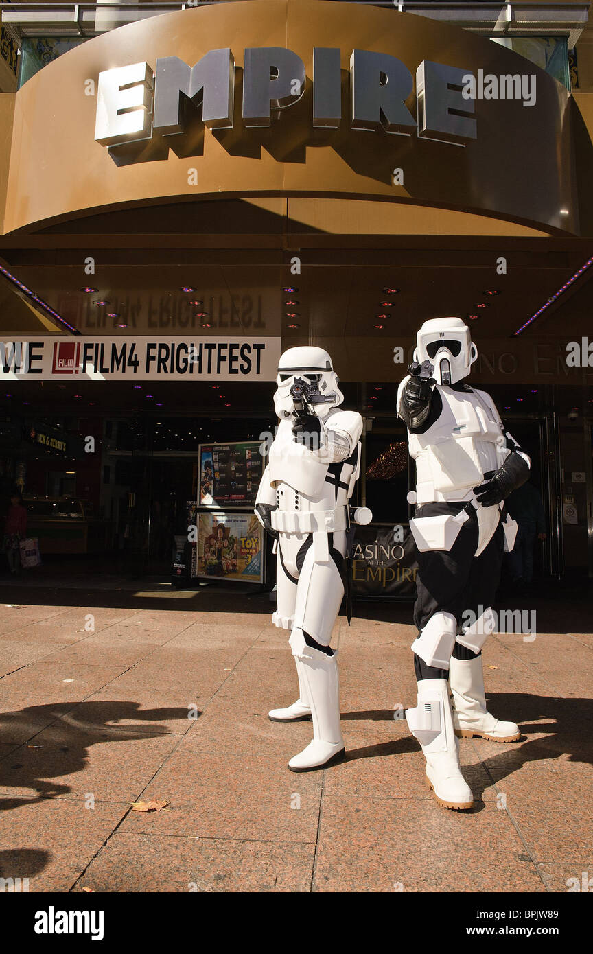 Storm troopers, star wars hi-res stock photography and images - Alamy