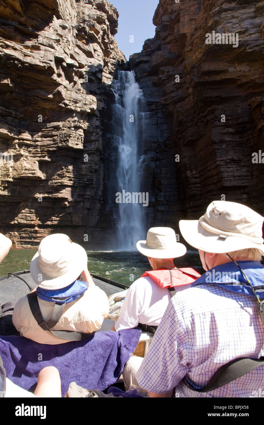 The fall of orion hi-res stock photography and images - Alamy