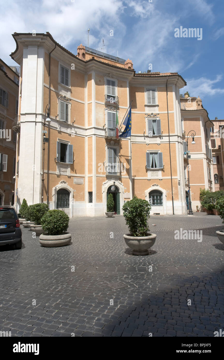 Rococo building hi-res stock photography and images - Alamy