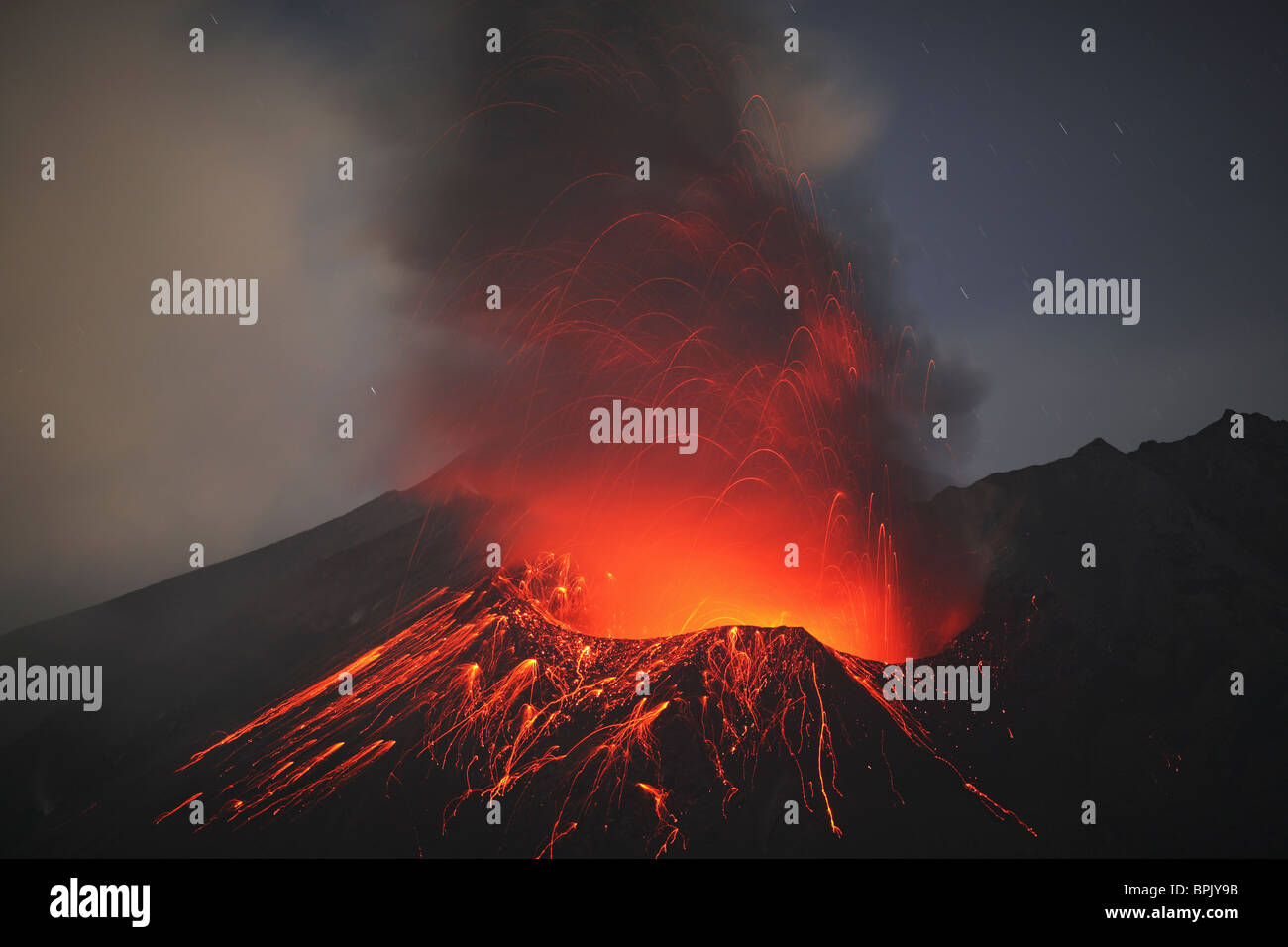 December 26, 2009 - Sakurajima eruption, Kagoshima, Japan Stock Photo ...
