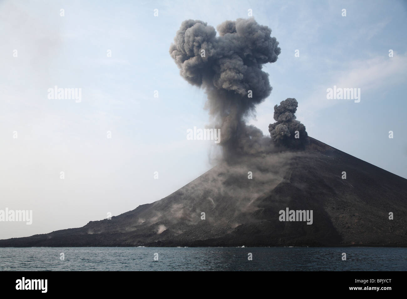 Sunda strait hi-res stock photography and images - Alamy