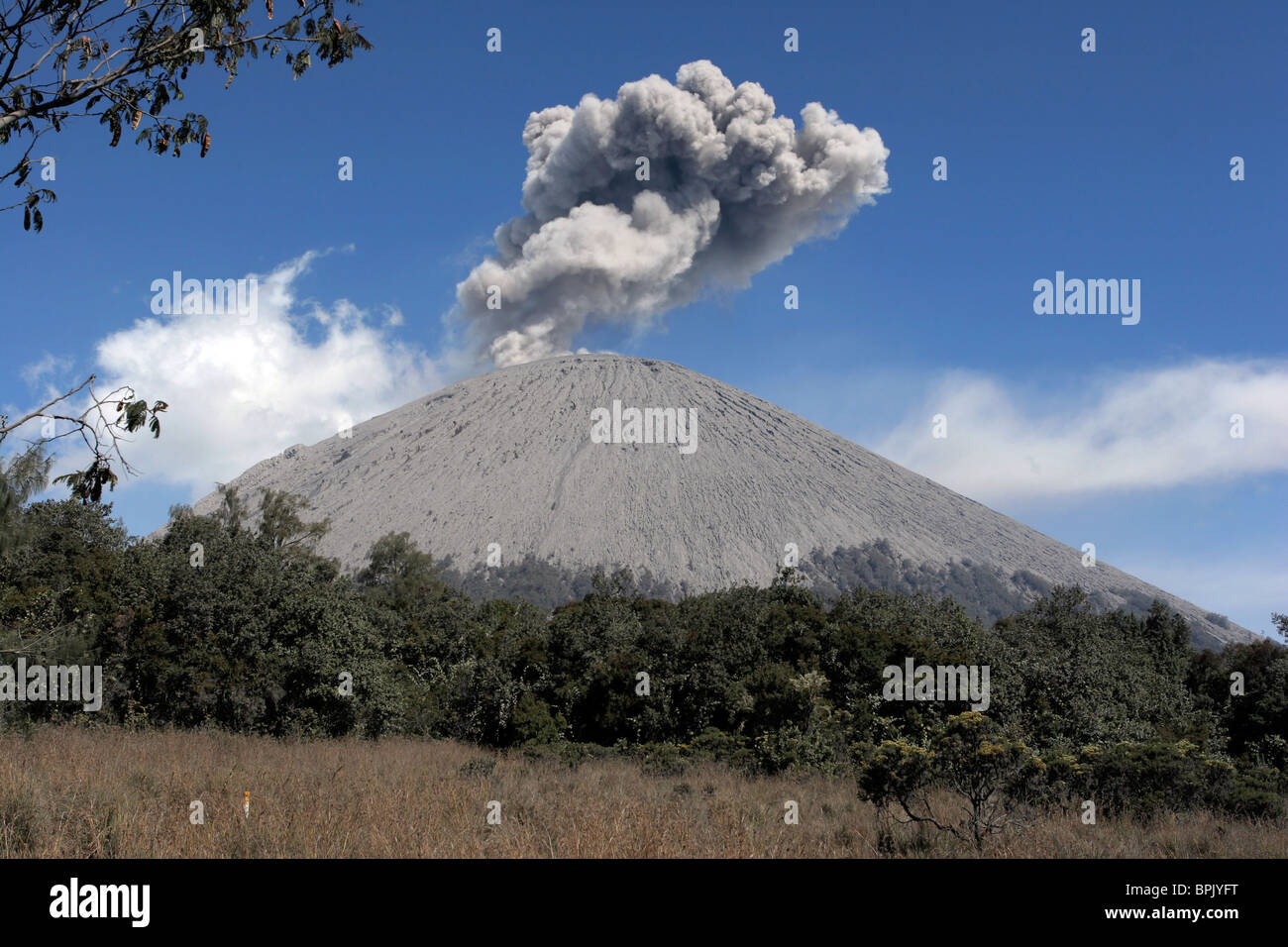 August 23, 2005 - Semeru eruption, Java Island, Indonesia Stock Photo ...