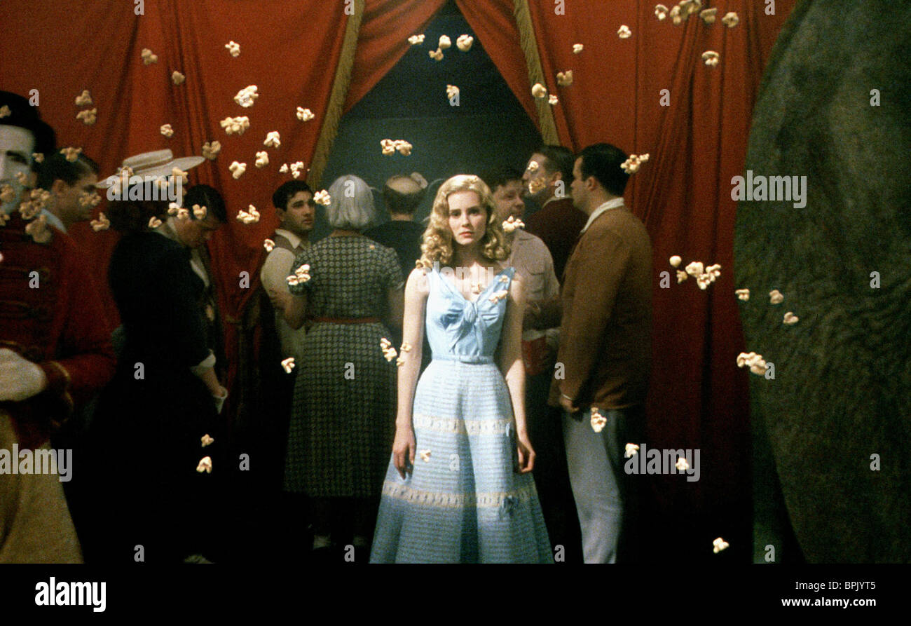 Big Fish 2003 Alison Lohman High Resolution Stock Photography and ...