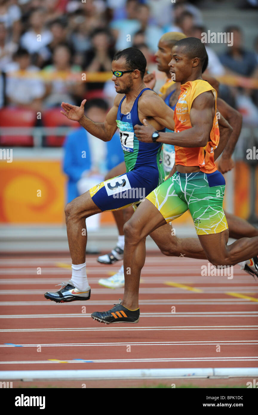 Blind Runner Stock Photos & Blind Runner Stock Images - Alamy