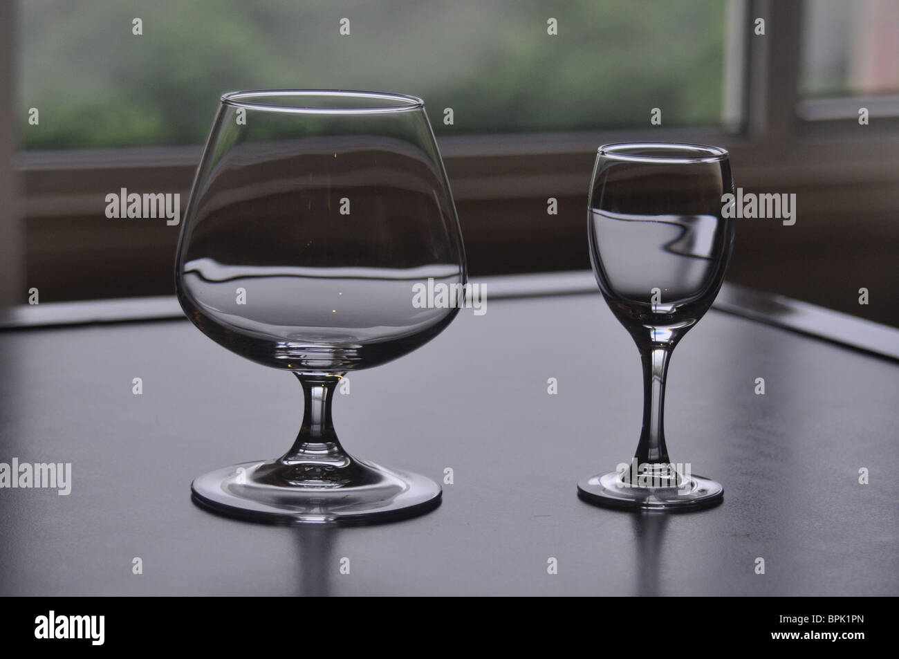 Refraction of light through stemware hi-res stock photography and ...