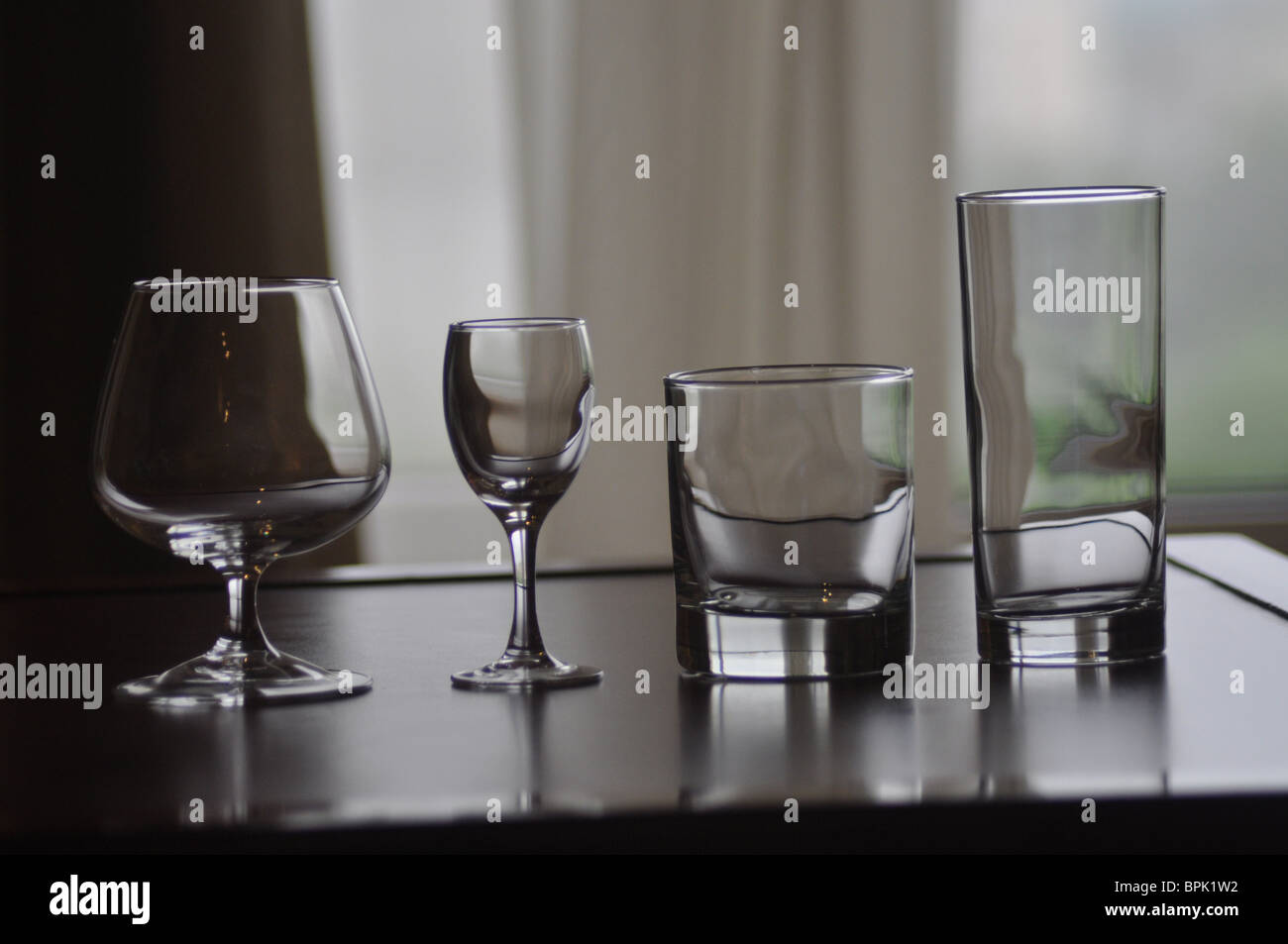 Different shapes sizes glasses hi-res stock photography and images - Alamy