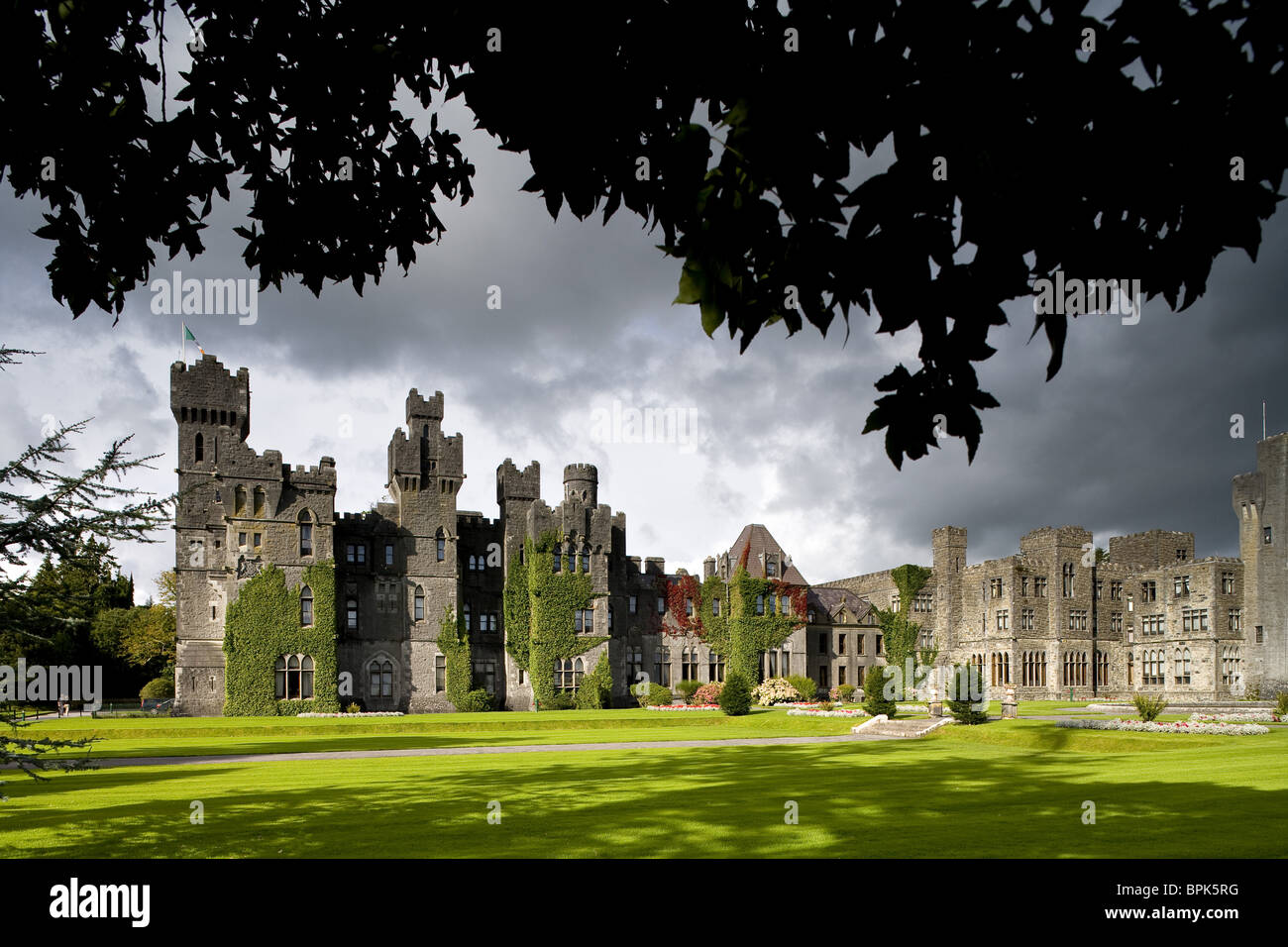 Ashford castle hi-res stock photography and images - Alamy