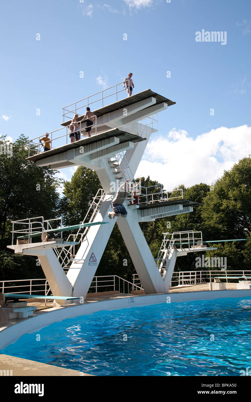 Oslo swimming pool hi-res stock photography and images - Alamy