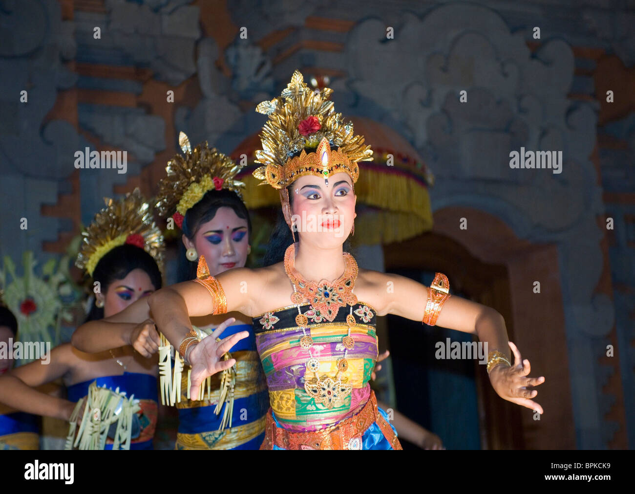 Legong Girl Dancers, Ubud, Bali, Indonesia Stock Photo - Alamy