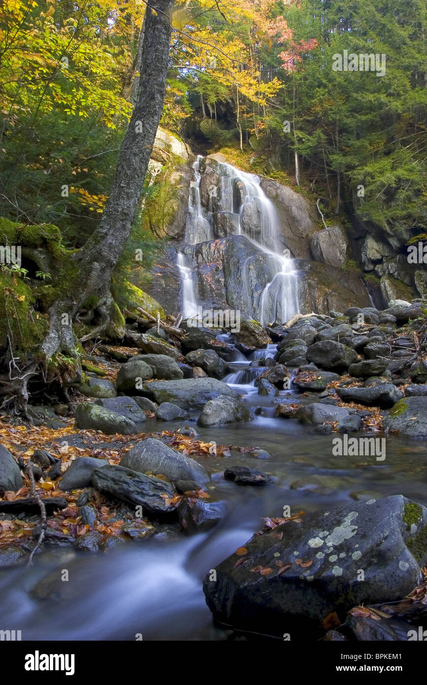 Autumn falls in Vermont with stream Stock Photo - Alamy