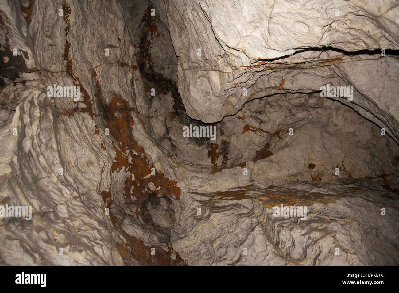 Blue john cave hi-res stock photography and images - Alamy