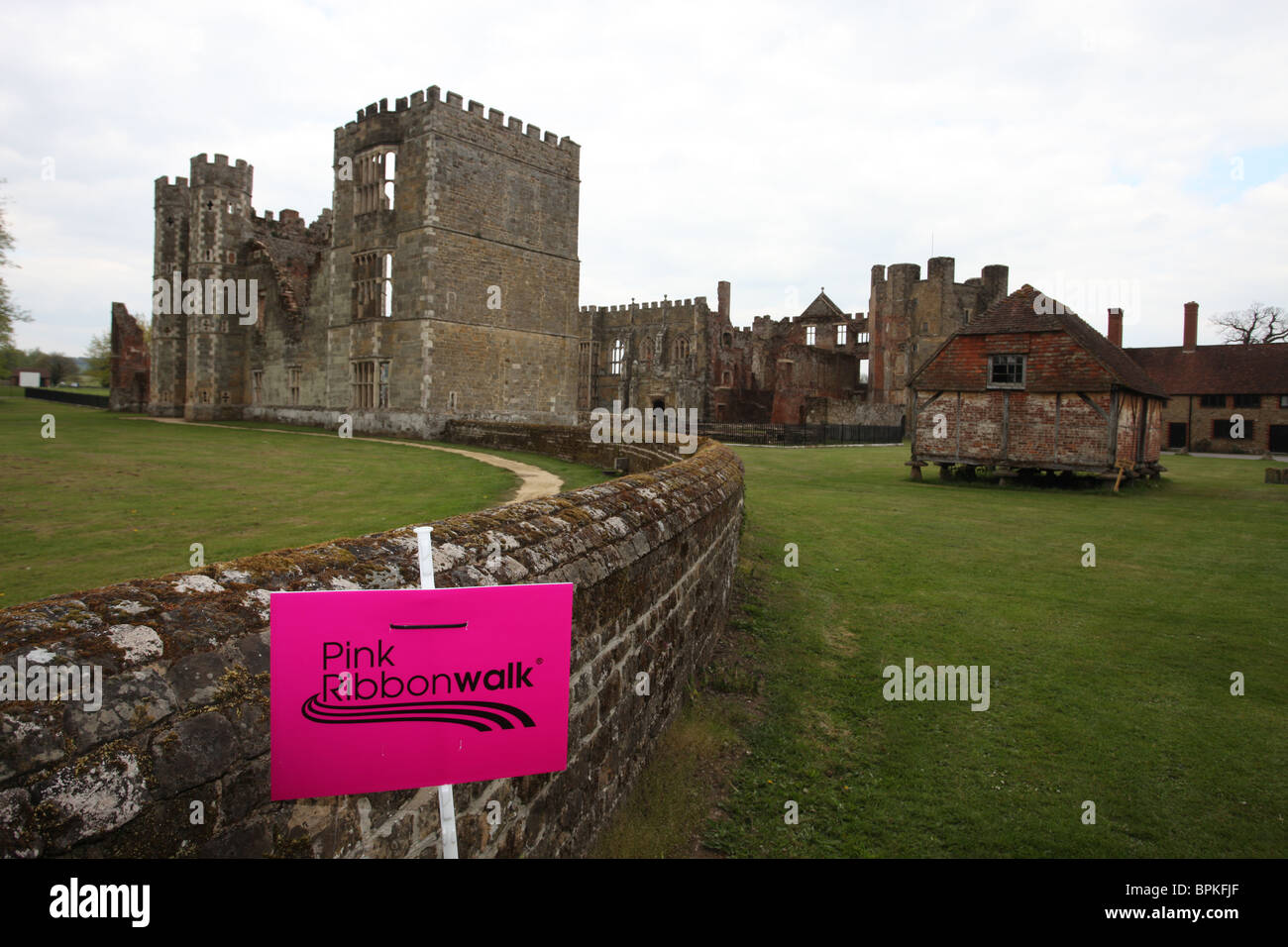 "pink ribbon walk" Cowdray Castle House Midhurst, West Sussex 2010 ...