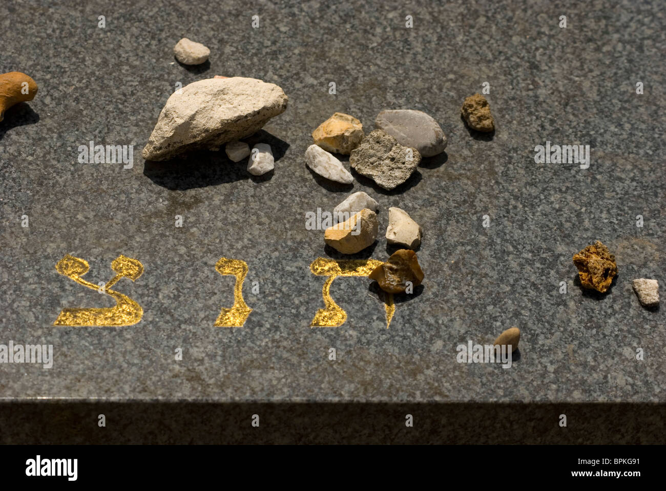 Tombstone sign hi-res stock photography and images - Alamy