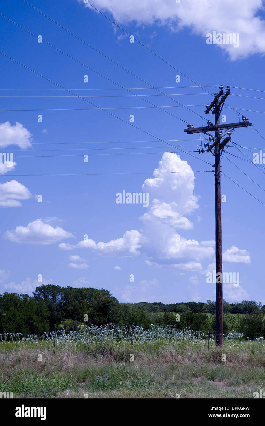 Utility pole phone hi-res stock photography and images - Alamy